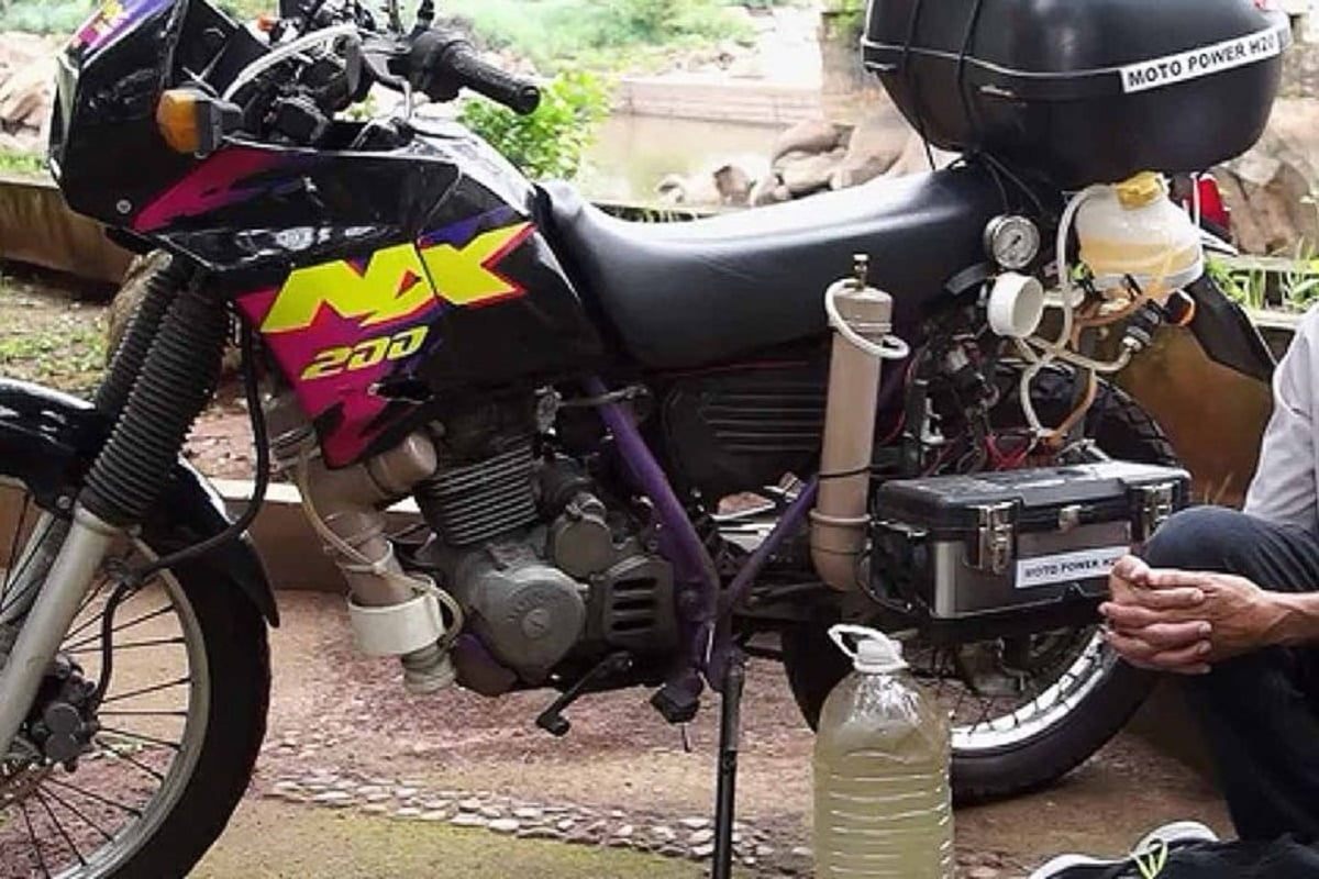 T Power H2O: Brazilian Claims to Have Invented a Motorcycle That ...